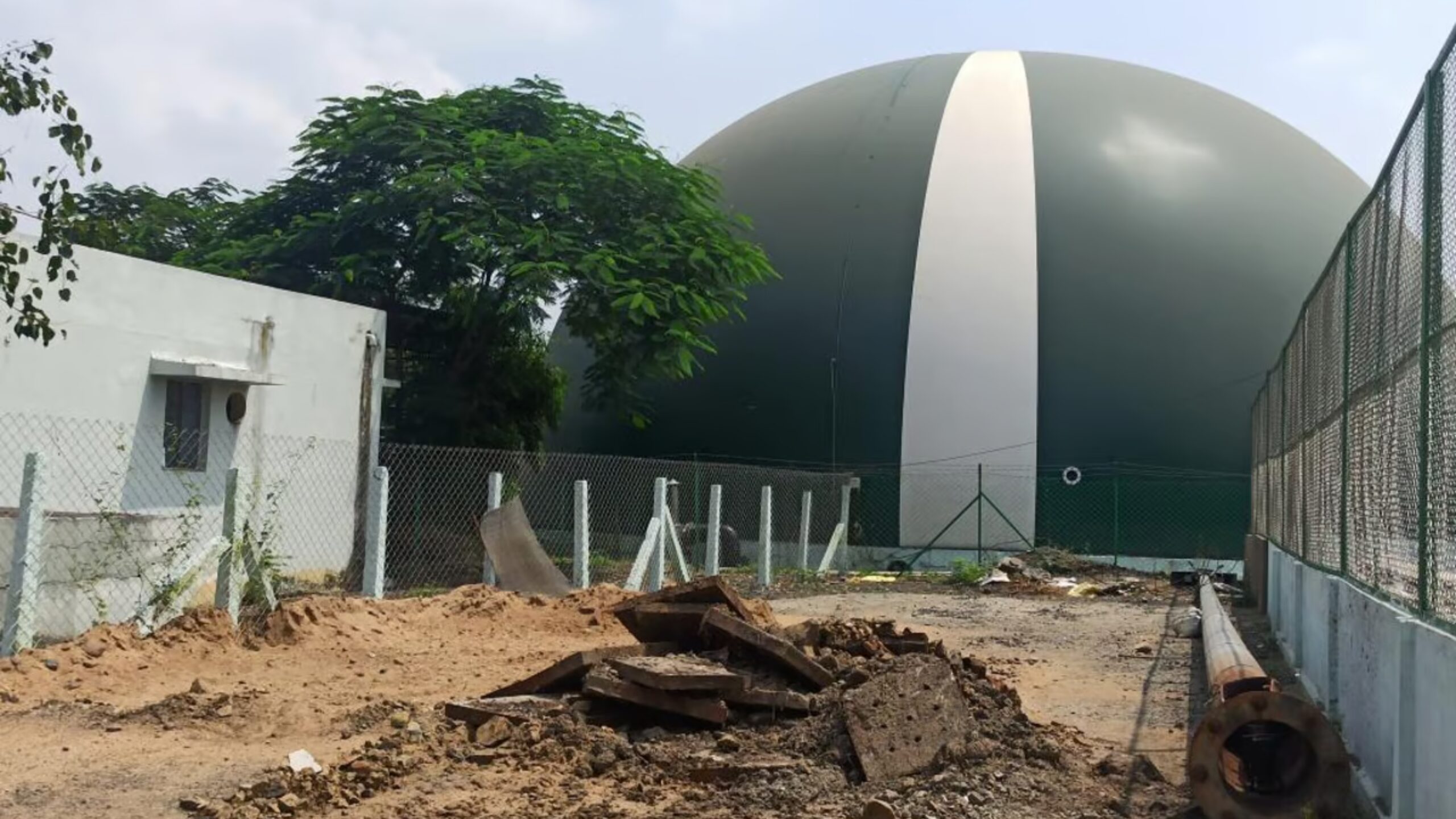 Transforming Waste into Energy: Indore's Bio-CNG Success - Green Connect