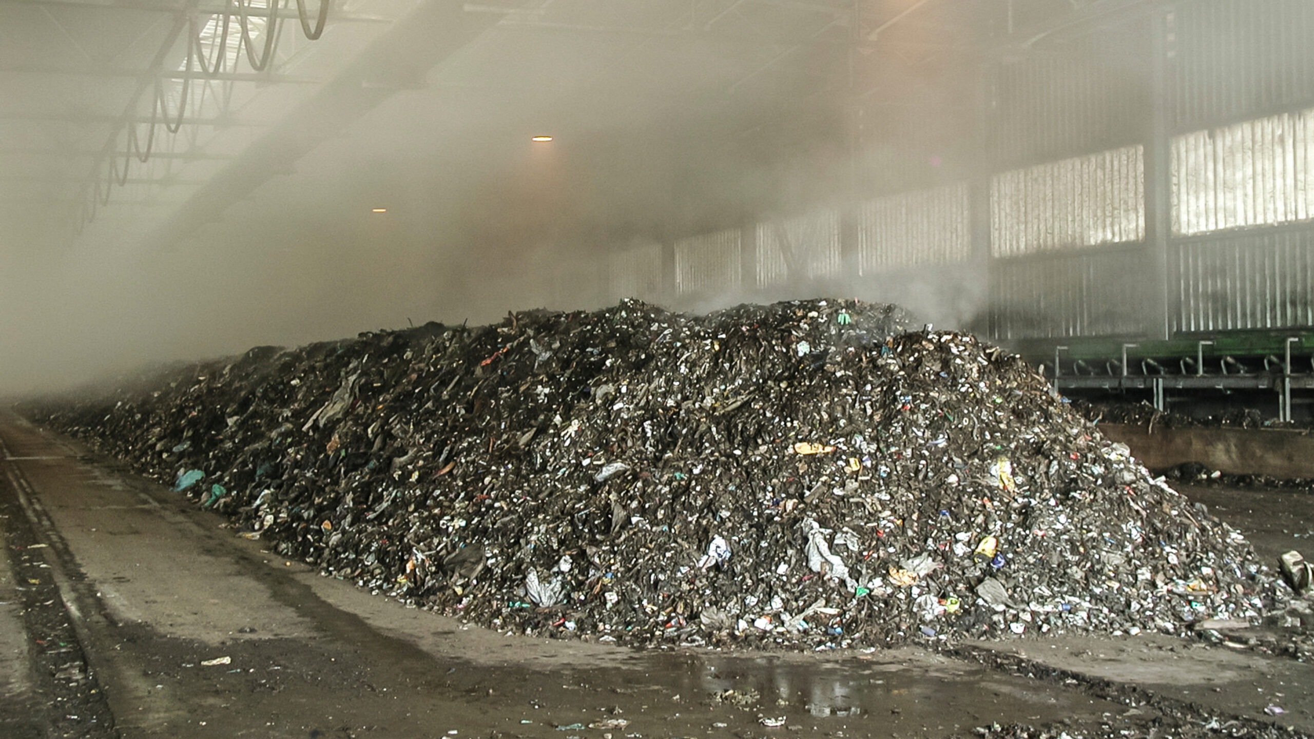 Types of Composting: Aerobic and Anaerobic - Green Connect